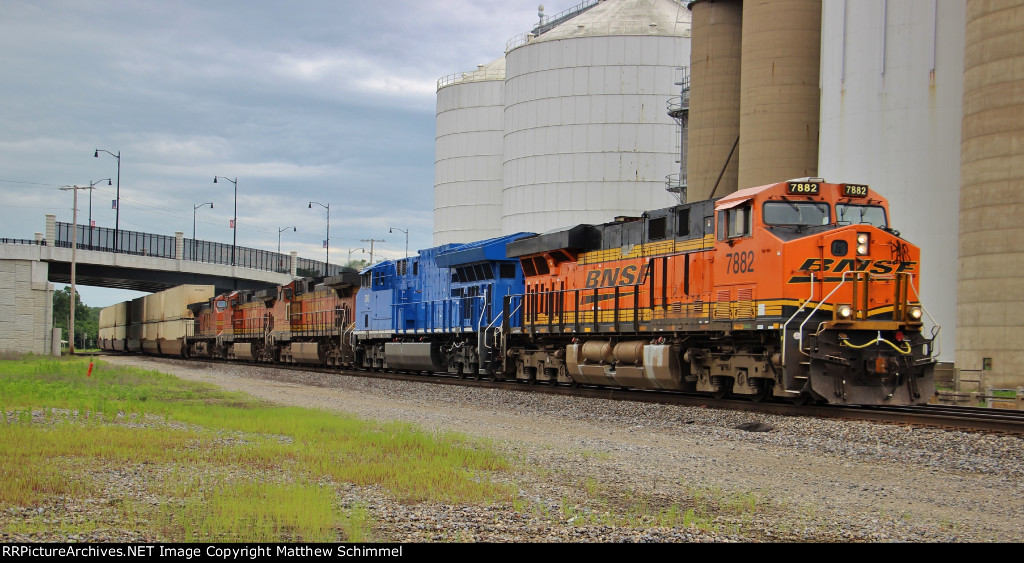 Demonstrator In Consist